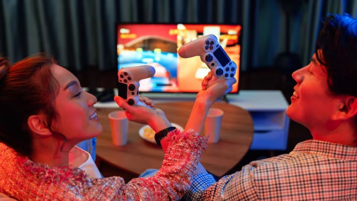 Online Video Games That Bring Everyone Closer at Home ...
